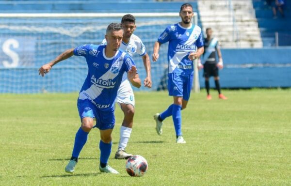 Taubaté visita adversário que também estrou vencendo - Jogando Juntos